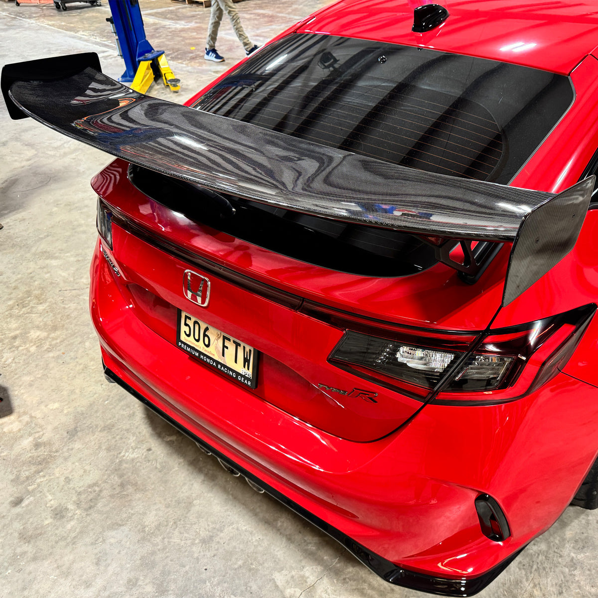 Garage Unique Carbon Fiber Rear Wing (23+ Civic Type-R) · Hybrid Racing